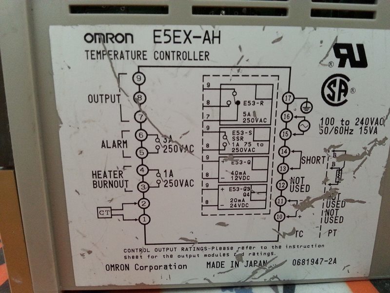 OMRON E5EX-AH TEMPERATURE CONTROLLER - 裕益科技自動化設備可程式編碼器PLC分散式控制系統DCS